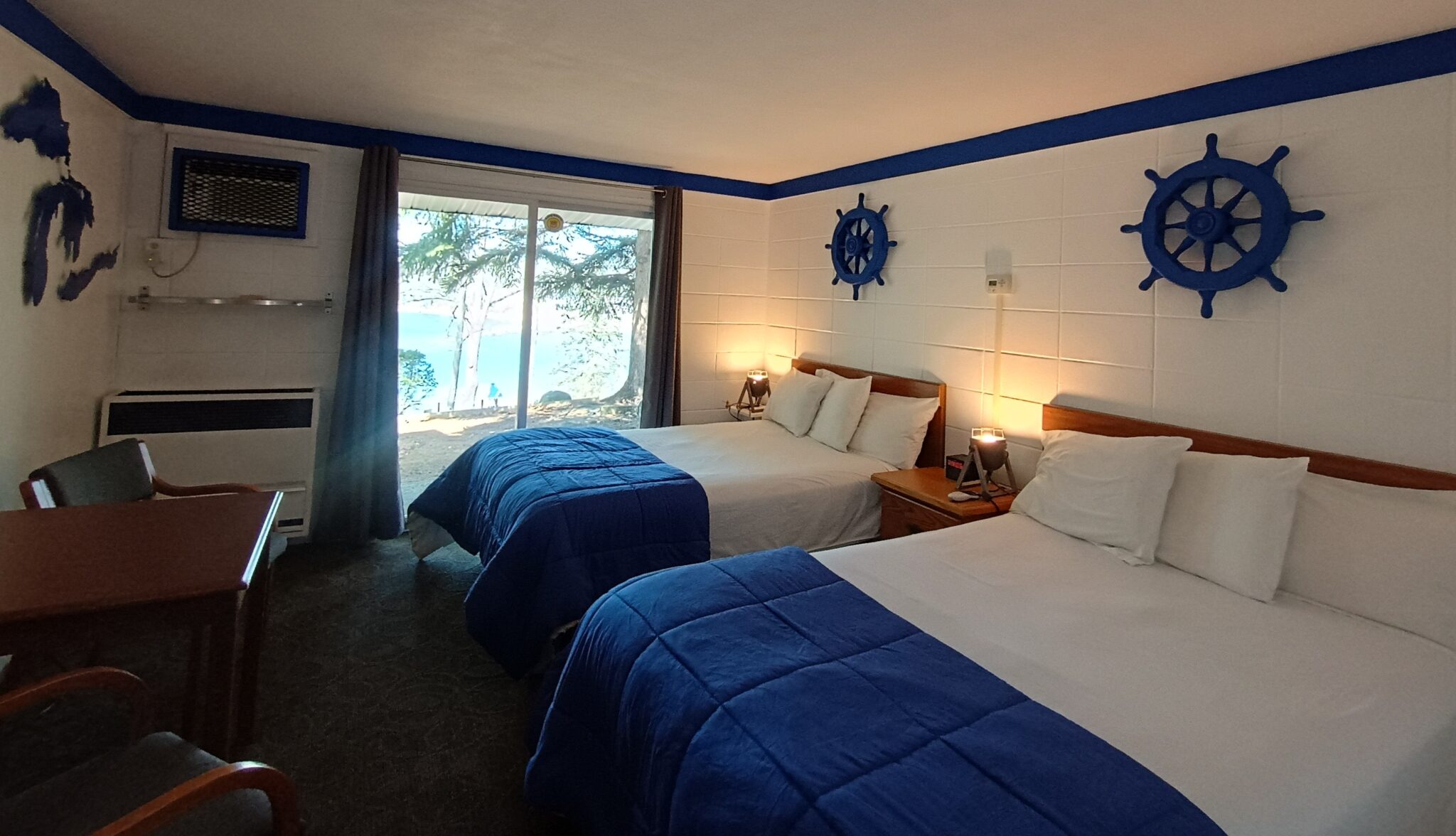 Home - Lakeside Motel & Cottages