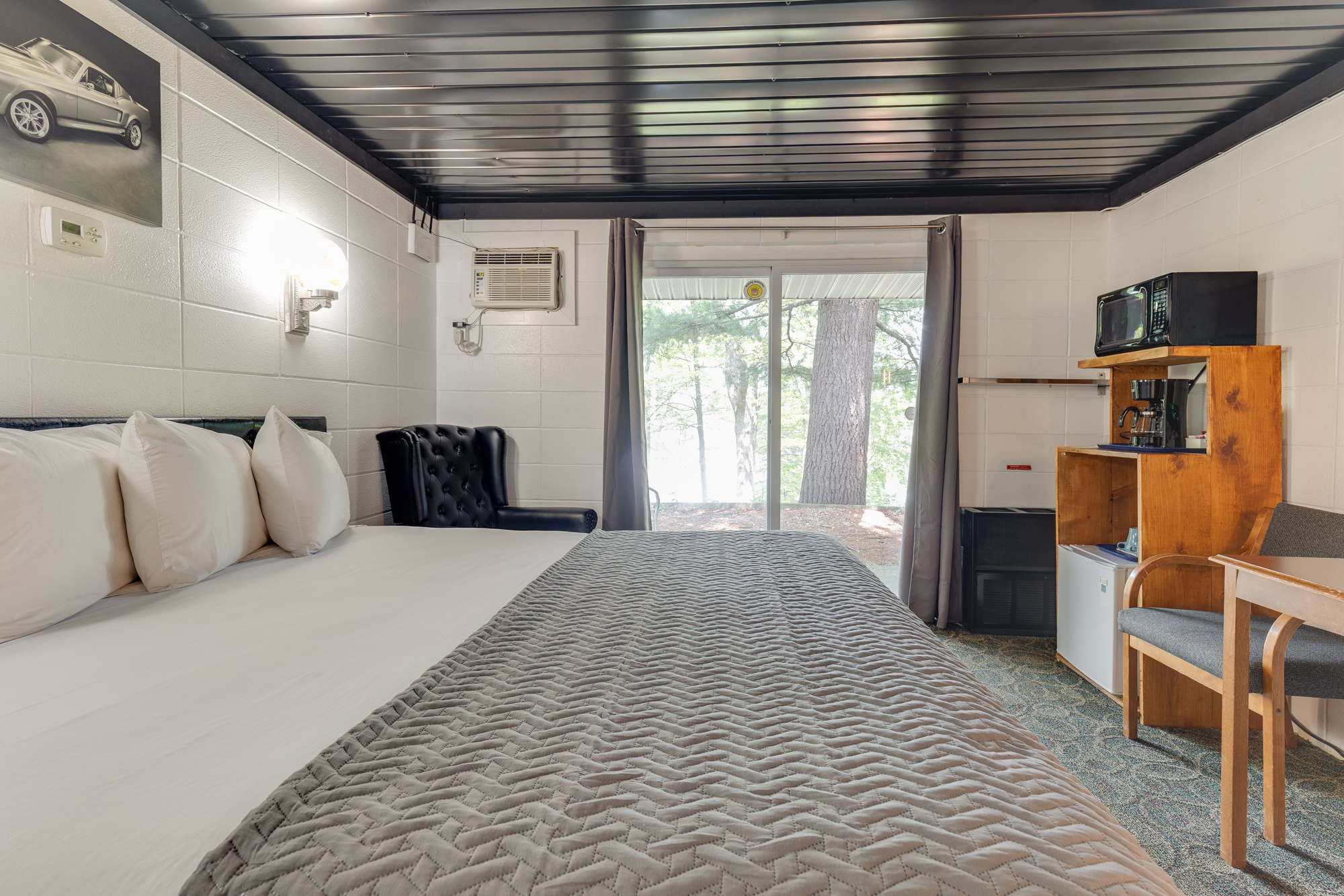 Home - Lakeside Motel & Cottages